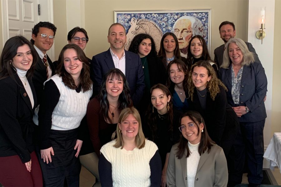 FSU Honors Program students visit Washington, D.C., on alumna-sponsored ...