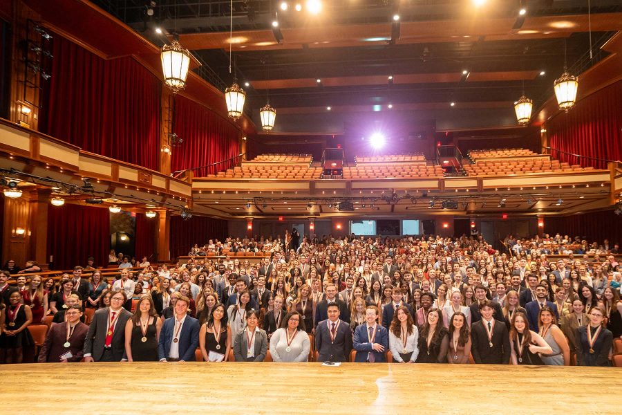 FSU awards 339 honors medallions to Spring 2024 graduates - Florida ...